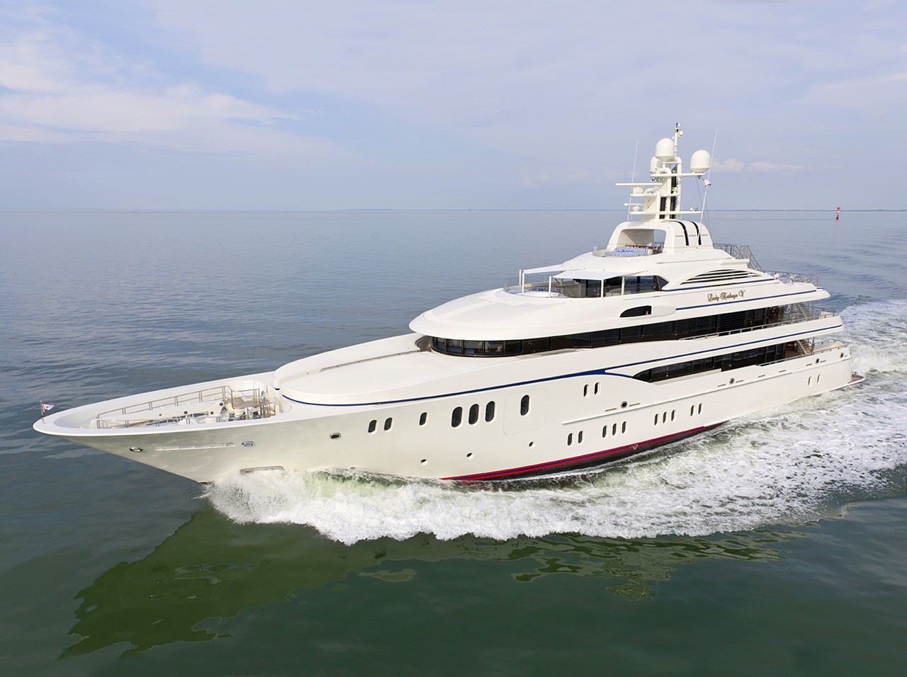 Yacht LADY KATHRYN V, Lurssen | CHARTERWORLD Luxury Superyacht Charters